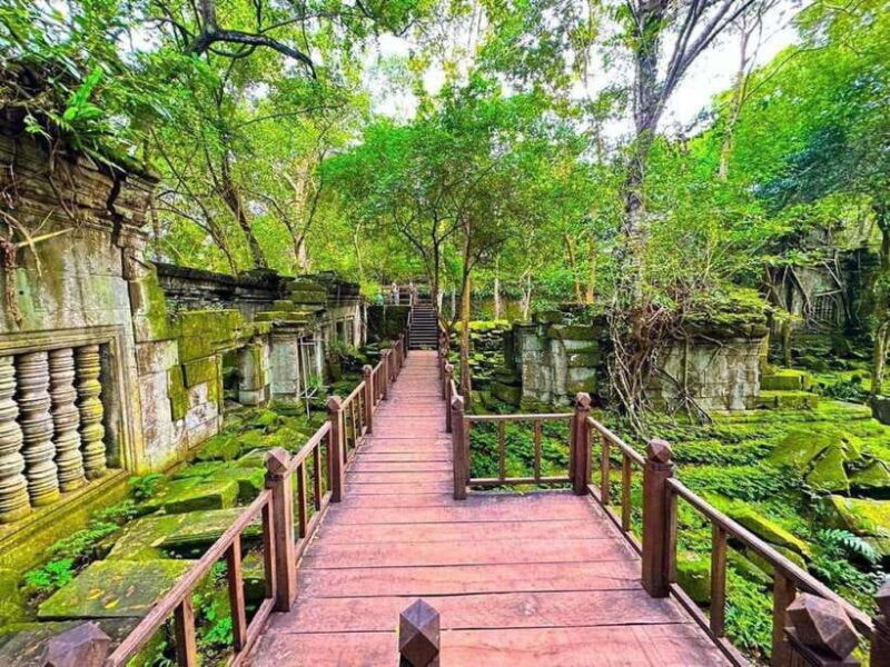 Koh Ker & Beng Mealea Temple Guided Tour - Koh Ker: The Majestic Seven-Tiered Pyramid