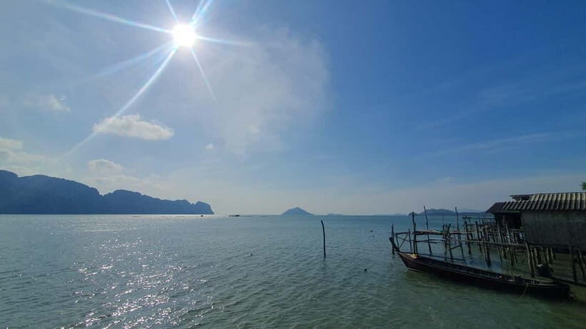 Koh Lanta Cultural Tuk-Tuk Tour: Old Town, Batik & Mangroves - Discovering Koh Lanta: A Hands-On Tuk-Tuk Experience