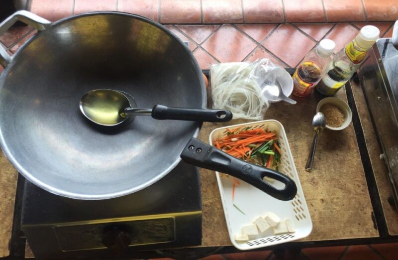 Koh Lanta: Lunch Course at Lanta Thai Cookery School - Who Should Consider This Tour?