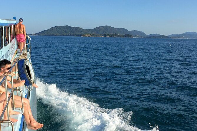 Koh Lanta to Koh Phi Phi by Ferry - Pros and Cons in Detail