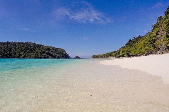 Koh Rok and Koh Haa Snorkeling Trip by Speedboat from Koh Lanta - Key Points