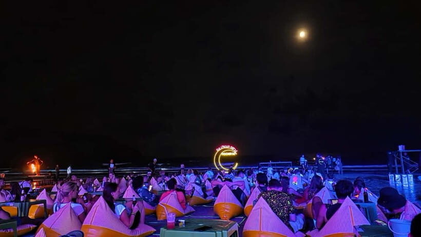 Koh Samui: Full Moon Party Tickets with Round-Trip Transfer - Who Should Consider This Tour?