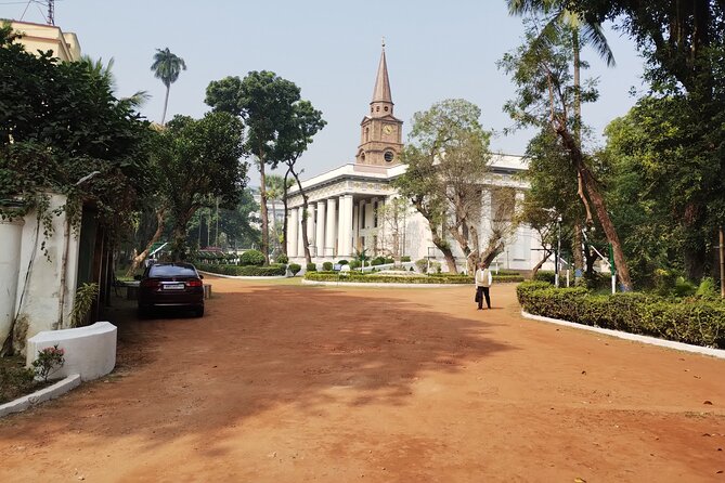 Kolkata - A Sea of Faces and A Thousand Places (local guide) - Why This Tour Offers Real Value