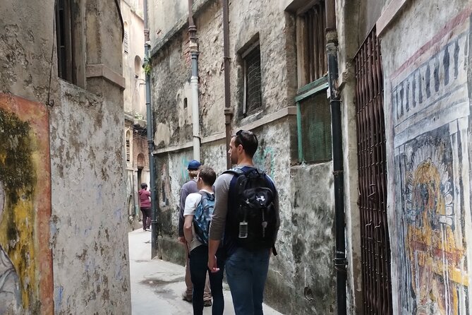 Kolkata - A Sea of Faces and A Thousand Places (local guide) - Who Would Love This Tour?