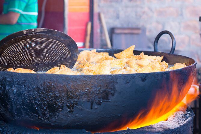 Kolkata Food Crawl (2 Hours Guided Local Food Tasting Tour) - What to Expect from the Itinerary