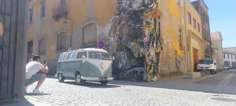 Kombi highlights tour & lunch with the best views from Porto - Frequently Asked Questions