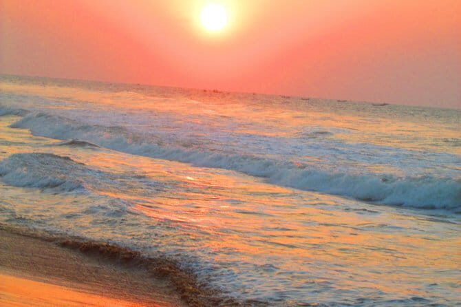 Konark and Chilika Lake: A Private Day Tour from Bhubaneshwar - The Scenic Journey: Village Views and Coastal Drive