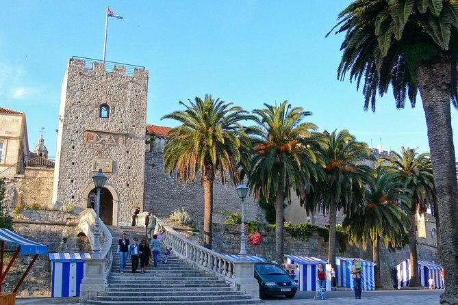 Korcula, Ston, Wine Tasting and Lunch - Tour from Dubrovnik - Exploring Korcula Old Town