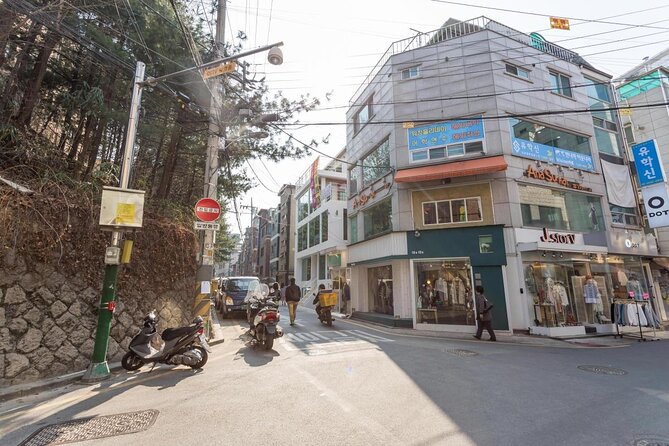 Korean Cooking Class with Full-Course Meal & Local Market Tour in Seoul - Key Points