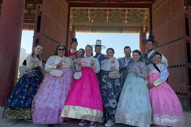 Korean Delights Hanbok-Korean Attire, BBQ, and Sauna Experience - Who Is It Best For?