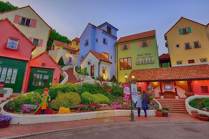 Korea's Must-See: Painters & Rail Bike & Nami & Petite France - The Highlights of the Itinerary