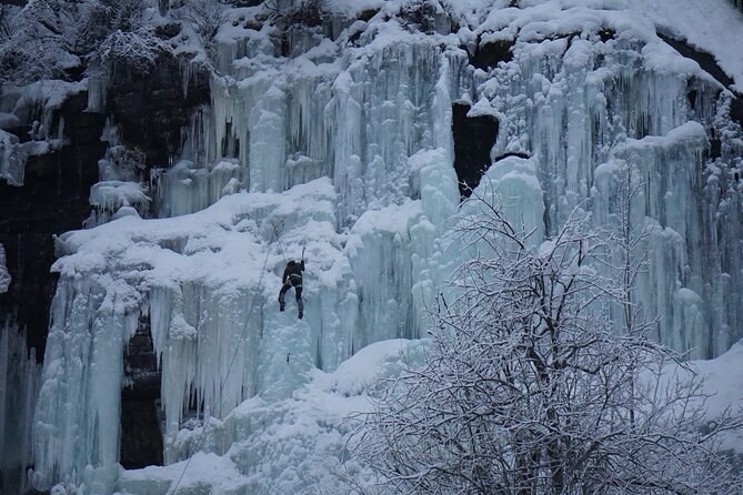 Korouoma- loop hiking to the magical frozen waterfalls - What to Expect from the Experience