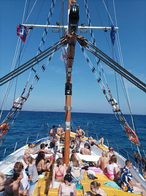 Kos: 3-Island Cruise with Lunch and Hotel Transfer - Comfort and Convenience