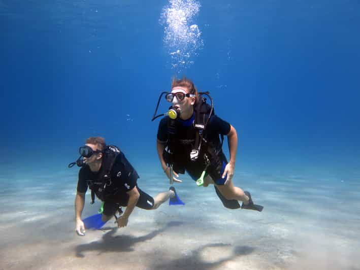 Kos: Beginner Scuba Diving from the Beach with Pickup - The Details: Equipment, Guides, and Group Sizes