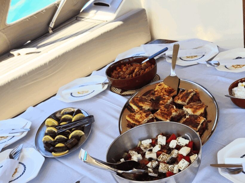 Kos: Small Group Full-Day Sailing with Meal, Drinks, & Swim - Key Points