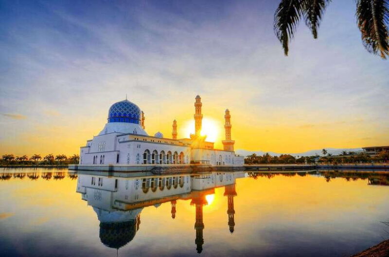 Kota Kinabalu: Exclusive Private Tour to Discover the City - Key Points