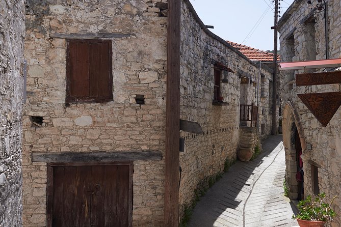 Kourion Ruins, Kolossi Castle and Winery Guided Visit from Paphos - Who Should Book This Tour?