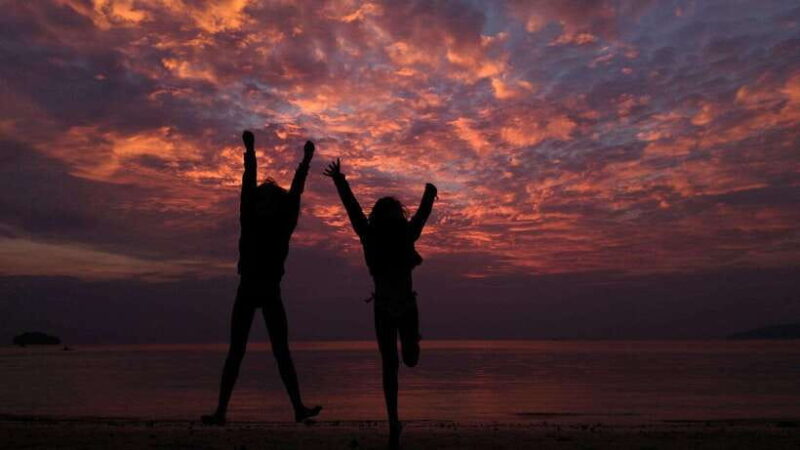 Krabi: 4 Island-Hopping Sunset Boat Tour with Night Snorkel - FAQs