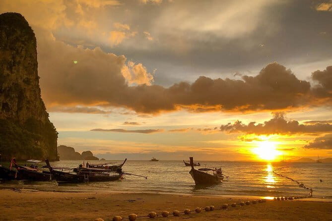 Krabi 4 Islands Sunset Dinner Seafood - Key Points