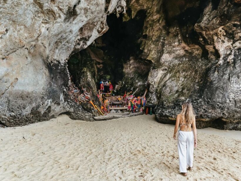 Krabi: 4 Islands Tour by Longtail Boat & Thai Buffet Lunch - A Detailed Look at What to Expect