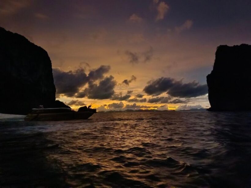 Krabi: 7 Island Sunset With BBQ & Plankton Speed Boat Tour - Key Points