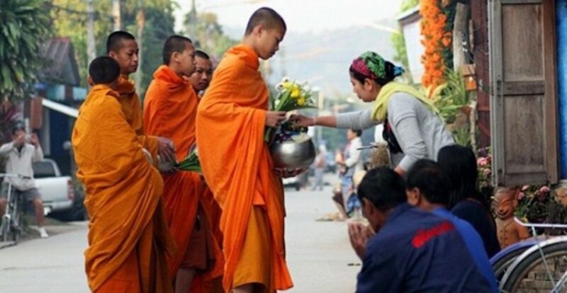 Krabi: Highlights Walking Tour with Buddhist Alms Ceremony - Final Thoughts: Who Should Consider This Tour?