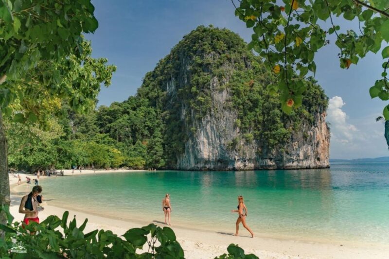 Krabi Hong Island by Luxury Vintage Boat - A Detailed Look at the Krabi Hong Island by Luxury Vintage Boat Tour
