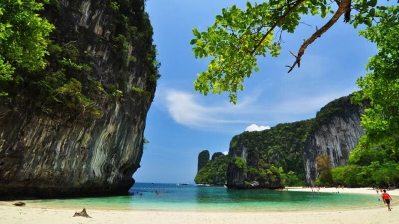 Krabi: Hong Island Private Speedboat Trip & Snorkeling - Key Points