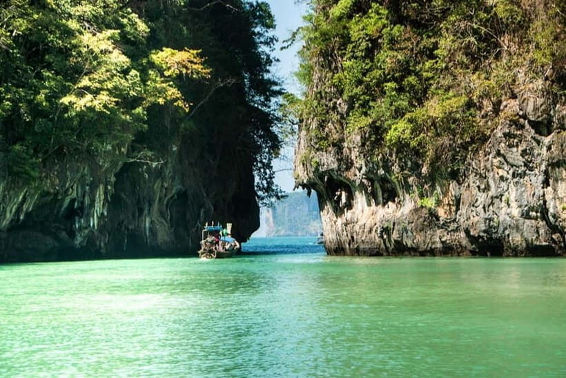 Krabi: Hong Island with Kayaking by speedboat - Starting the Day: Hotel Pickup and Transfer