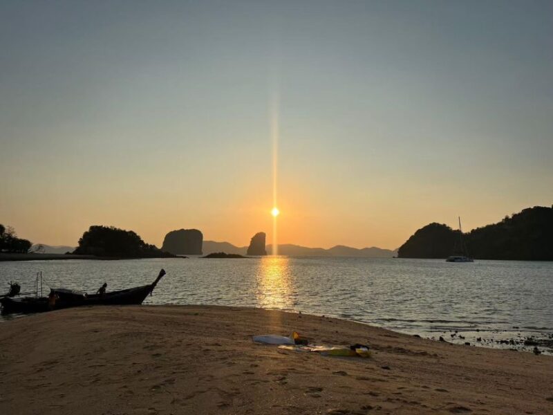 Krabi Hong Sunset Island Private Luxury Vintage Boat - Key Points