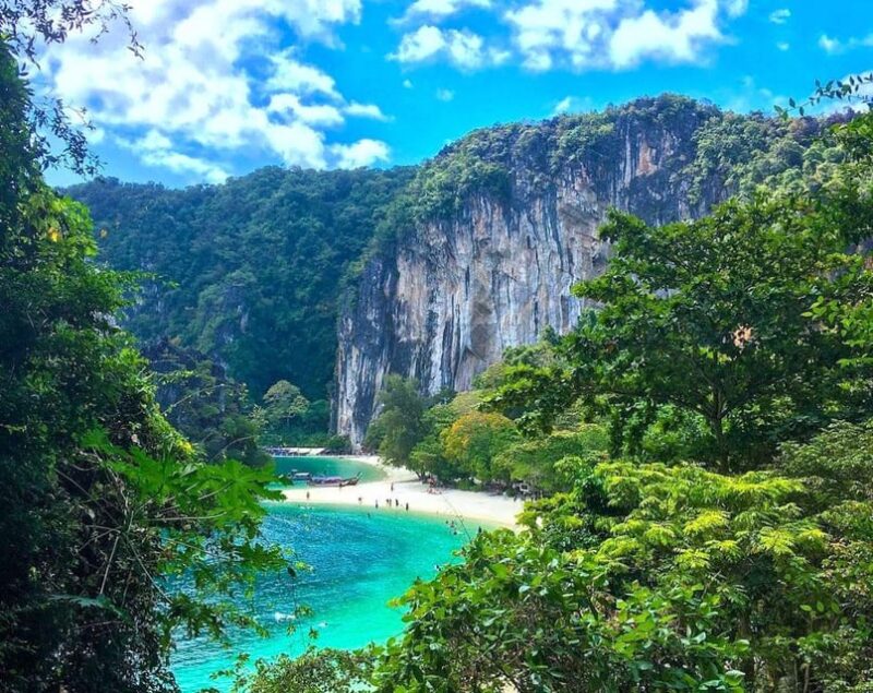 Krabi: Island Hopping Tour by Private Longtail Boat - Who Is This Tour Best For?