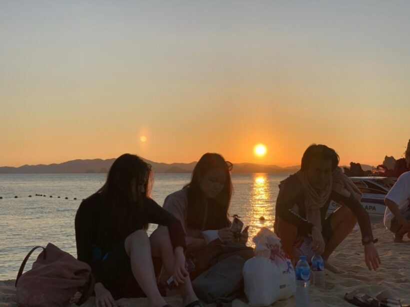 Krabi: Koh Hong Sunset Tour w/ Buffet Dinner & Night Snorkel - How the Tour Unfolds