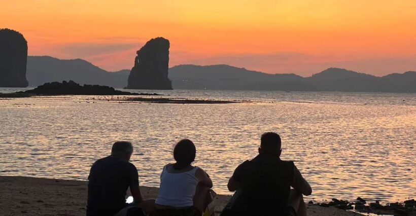 Krabi: Luxury Sunset Cruise to Hong Island Private Tour - Key Points