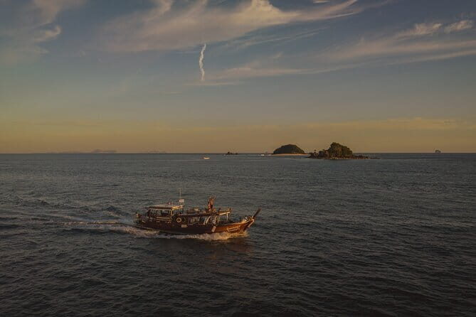 Krabi Seven Island Tour by Luxury Longtail Boat with Snorkeling - What’s Included & What to Keep in Mind
