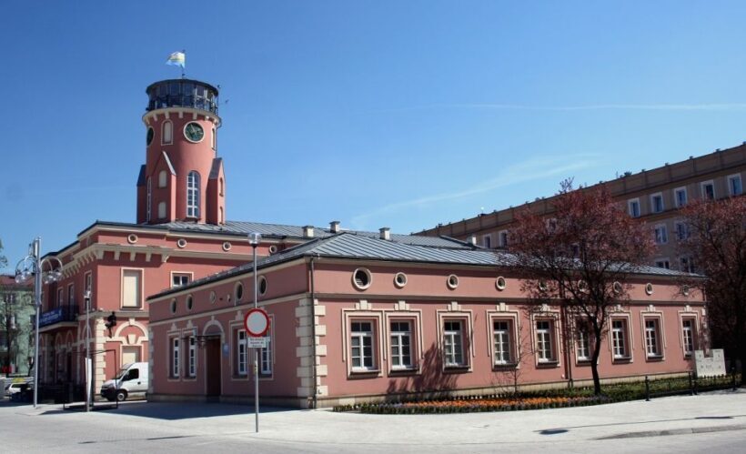 Krakow 1-Day Private Tour to Jasna Gora & Czestochowa - Who Would Enjoy This Tour Most?