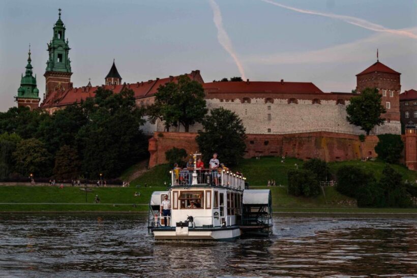 Krakow: 1-Hour Evening Vistula River Cruise - An Introduction to Krakow’s Vistula River Cruise