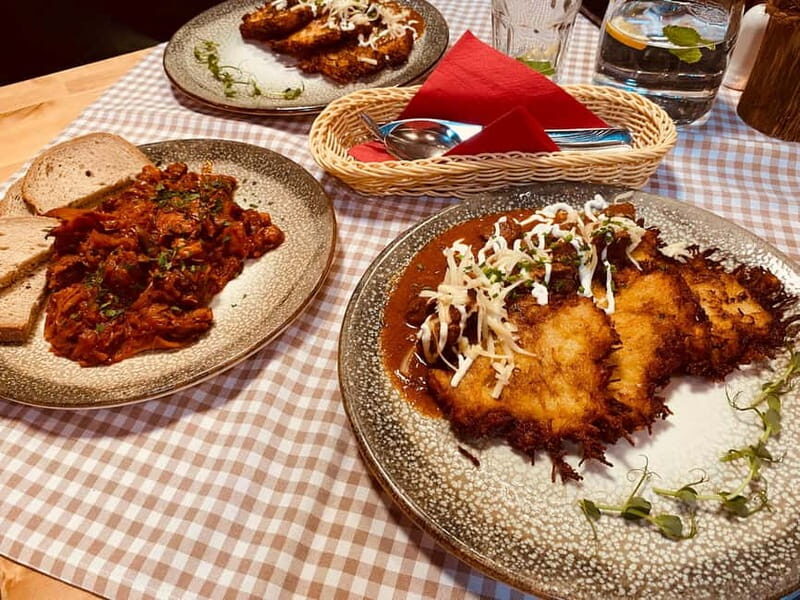 Krakow: 6-Course Full Polish Food Tour with Vodka Tasting - An In-Depth Look at the Krakow Food & Vodka Tour