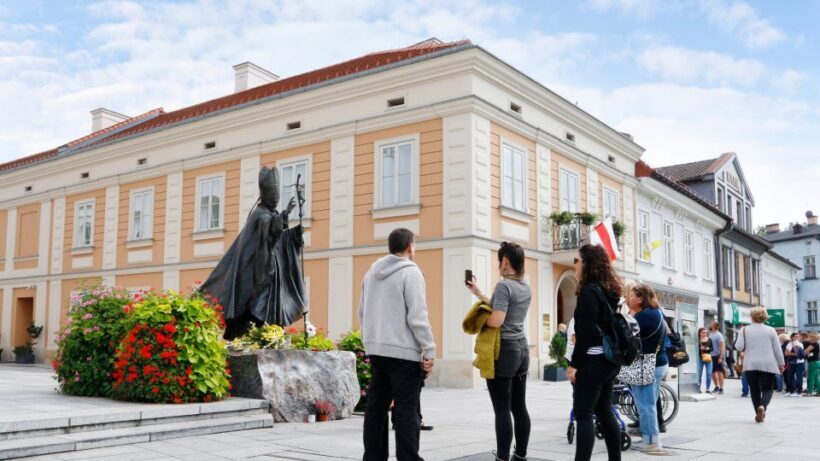 Krakow: Black Madonna of Czstochowa & Home of John Paul II - The Sum Up