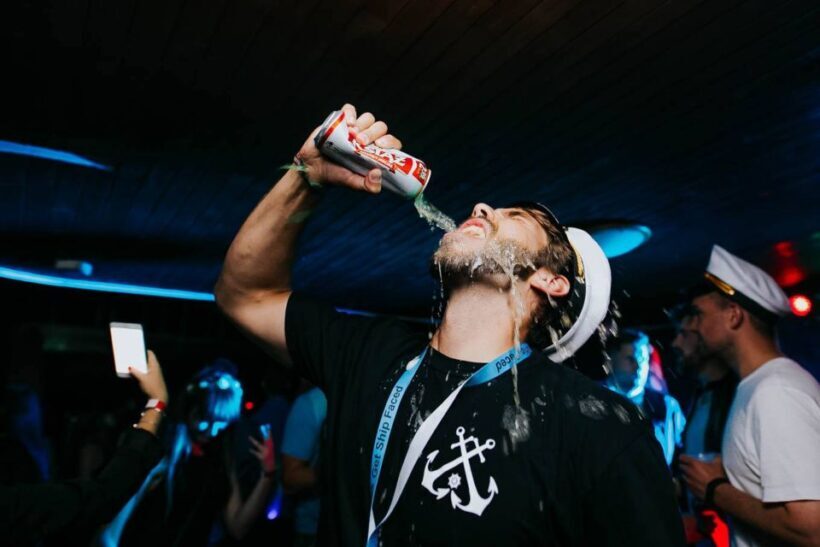 Krakow: Boat Party with Unlimited Drinks - A Detailed Look at the Experience