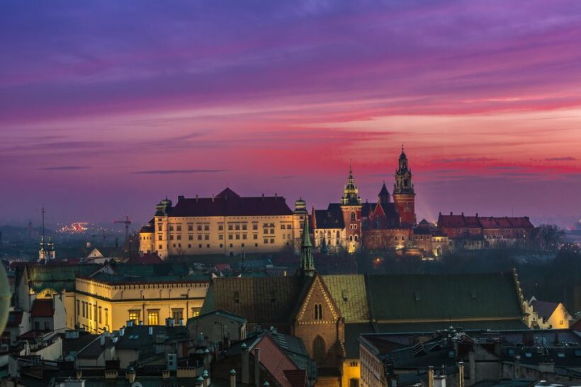 Krakow: Evening Walking Tour with Spooky Stories - Introduction