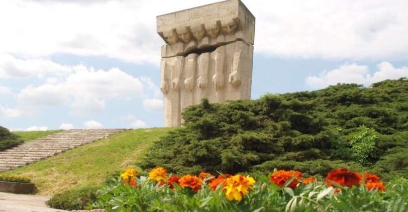Krakow: Former Concentration Camp Plaszow Guided Tour - Is This Tour Worth the Price?