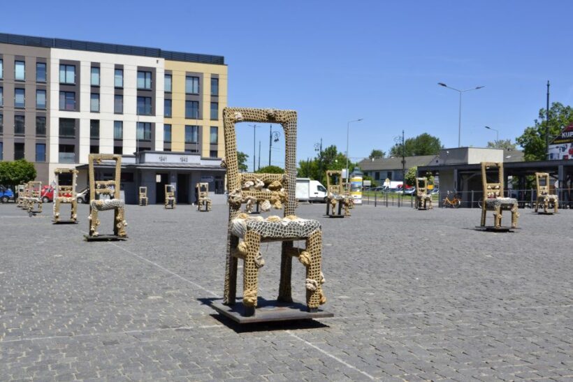 Krakow: Full Tour Regular 1.5h guided city tour by E-Cart - The Sum Up