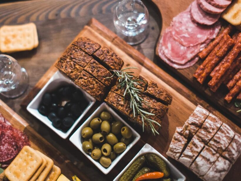 Kraków: Guided Vodka Tour with Food and Drink Tastings - Practical Details and Tips