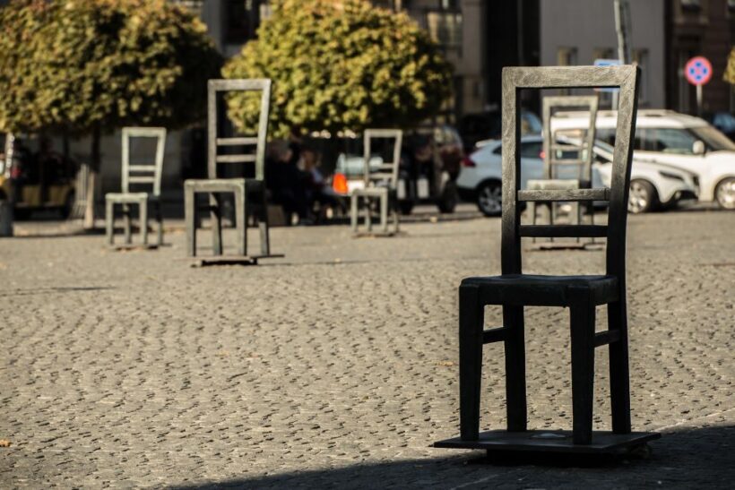 Krakow: Jewish Ghetto Walking Tour - Krakow: Jewish Ghetto Walking Tour — An Authentic Journey Through History