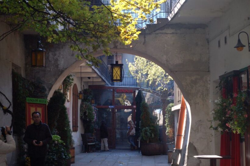 Krakow: Jewish Quarter Guided Walking Tour - Who Should Consider This Tour?