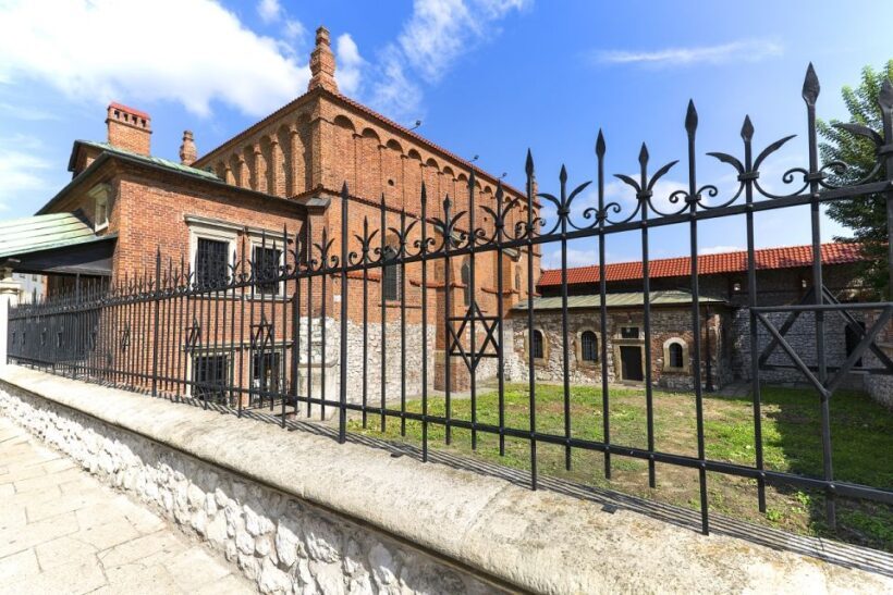 Krakow: Kazimierz, Jewish Ghetto, Wieliczka, Auschwitz - Who Should Consider This Tour?
