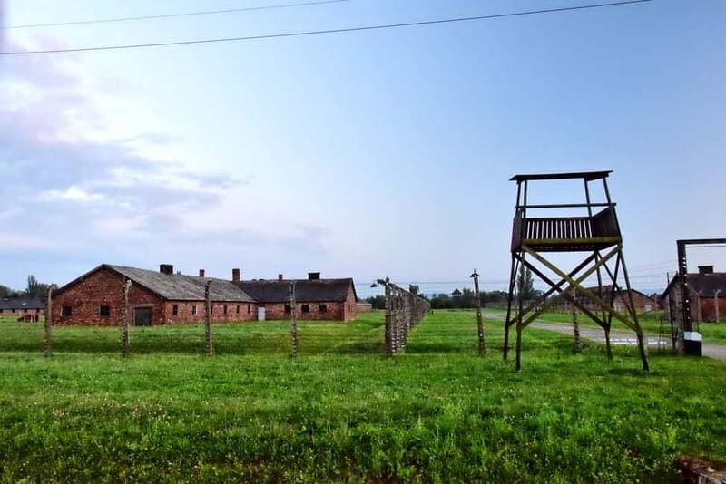Krakow: Last Minute Auschwitz-Birkenau Guided Tour - An In-depth Look at the Auschwitz-Birkenau Guided Tour