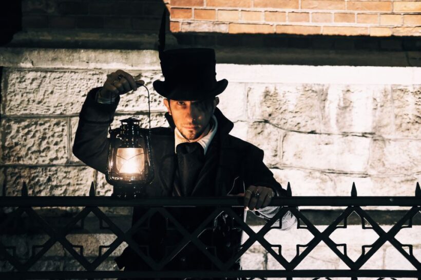 Krakow: Legends and Tales of Old Town Walking Tour - A Closer Look at the Experience