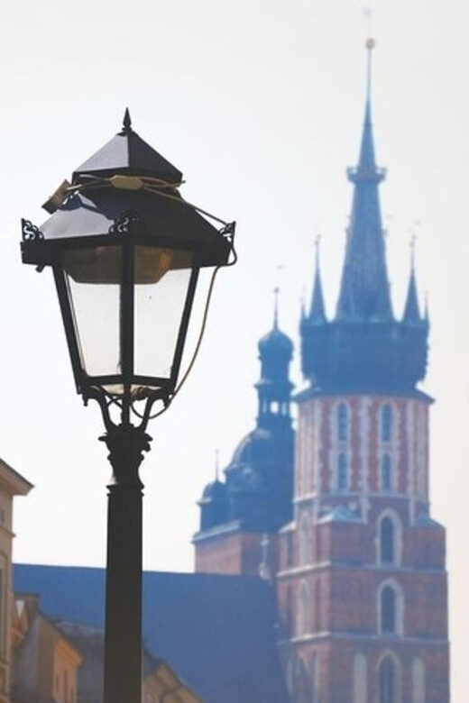 Krakow : Must-See Walking Tour With A Guide - Exploring Krakow’s UNESCO-Listed Old Town