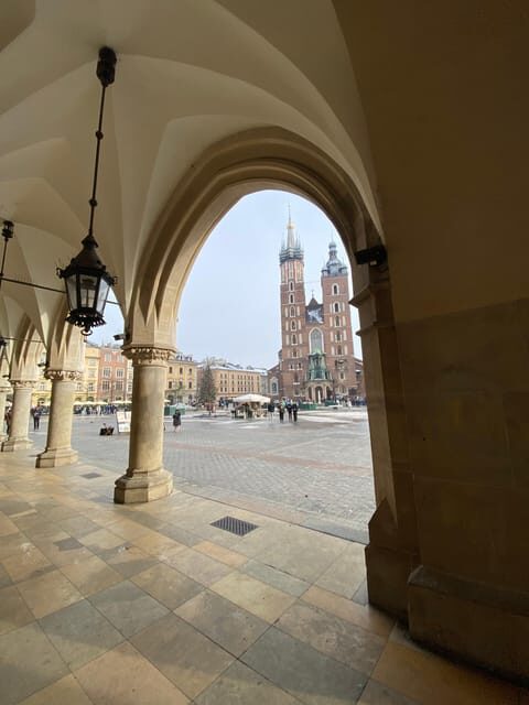 Krakow: Old Town and Kazimierz Guided Bike Tour - What Makes This Tour Stand Out?